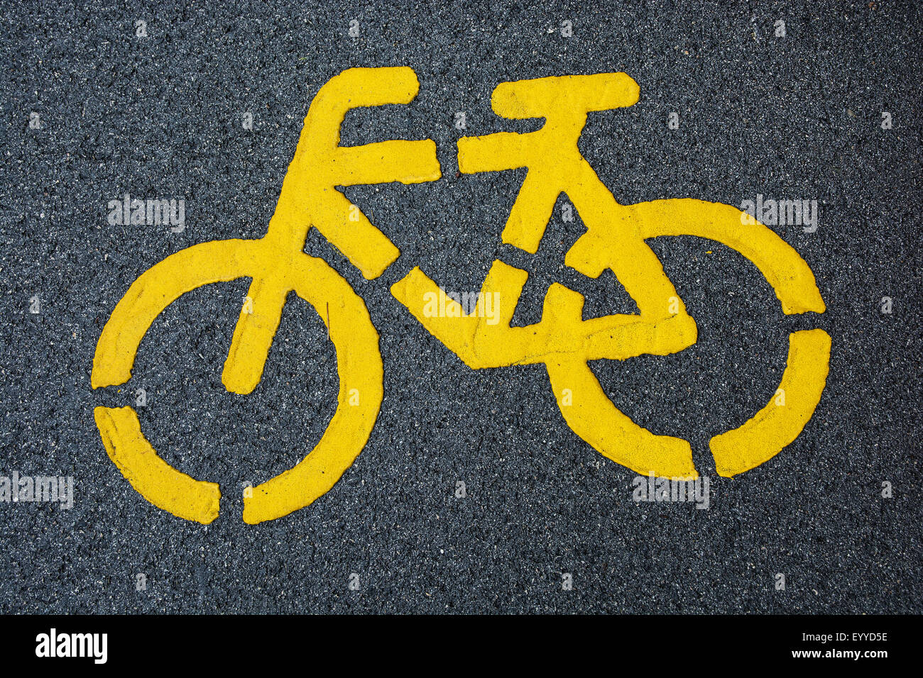 Symbol of the bicycle path Stock Photo - Alamy