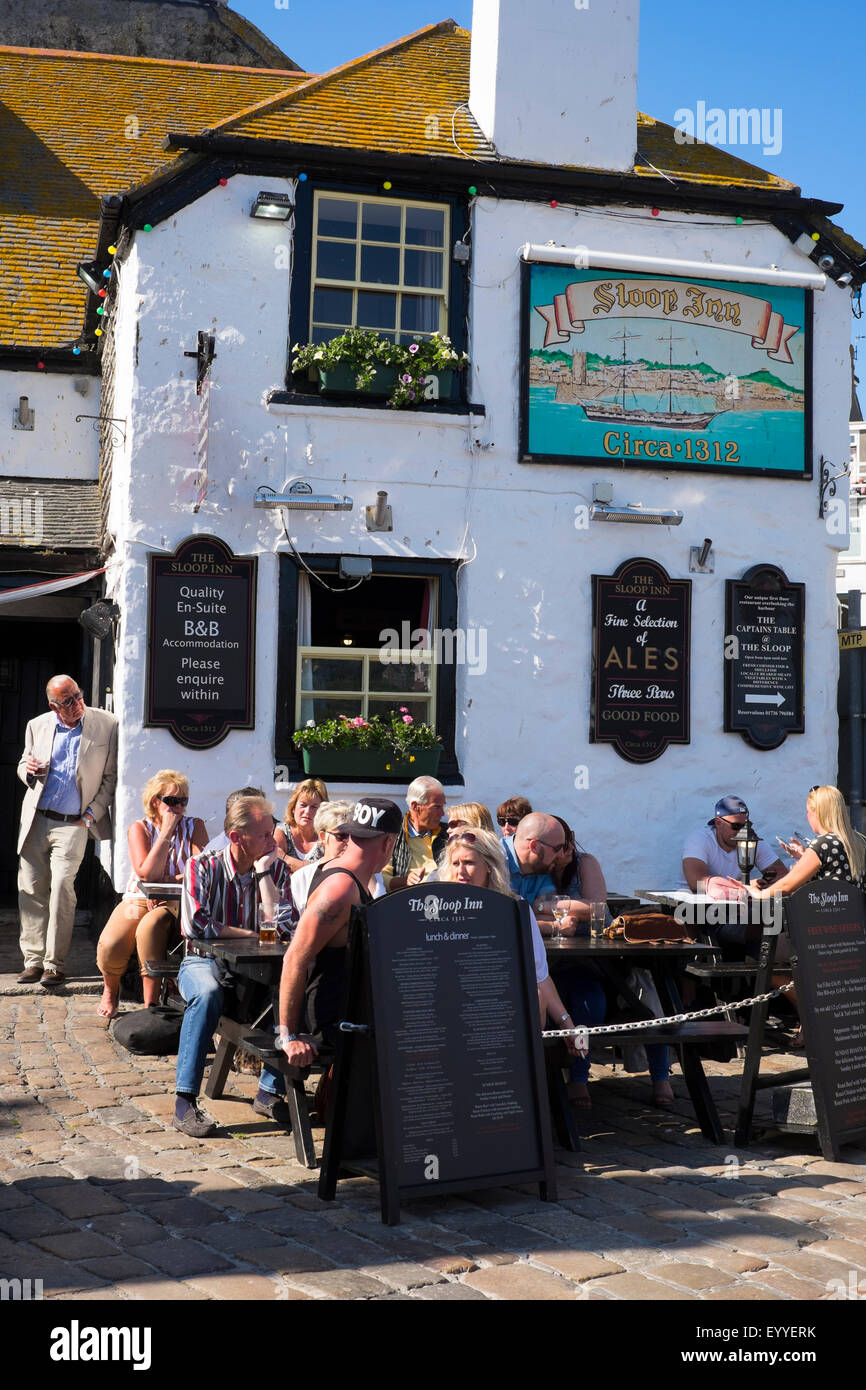 The Sloop Inn at St Ives, Cornwall, England, UK Stock Photo - Alamy