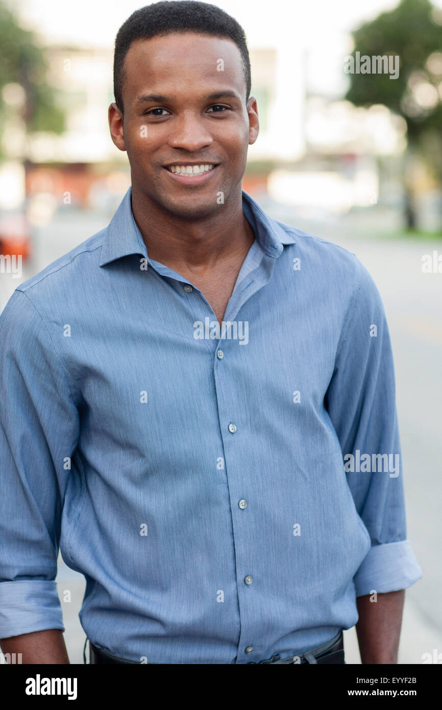 Businessman smiling portrait outdoor hi-res stock photography and ...