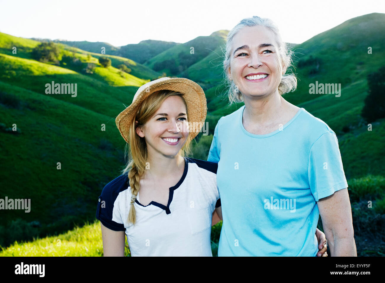 Rural mother and daughter hi-res stock photography and images - Alamy