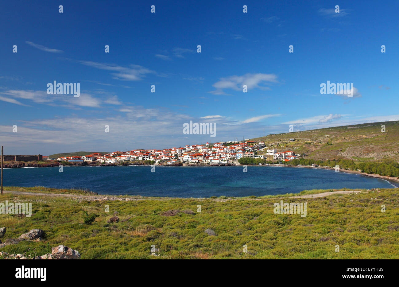 Horizontal village hi-res stock photography and images - Alamy