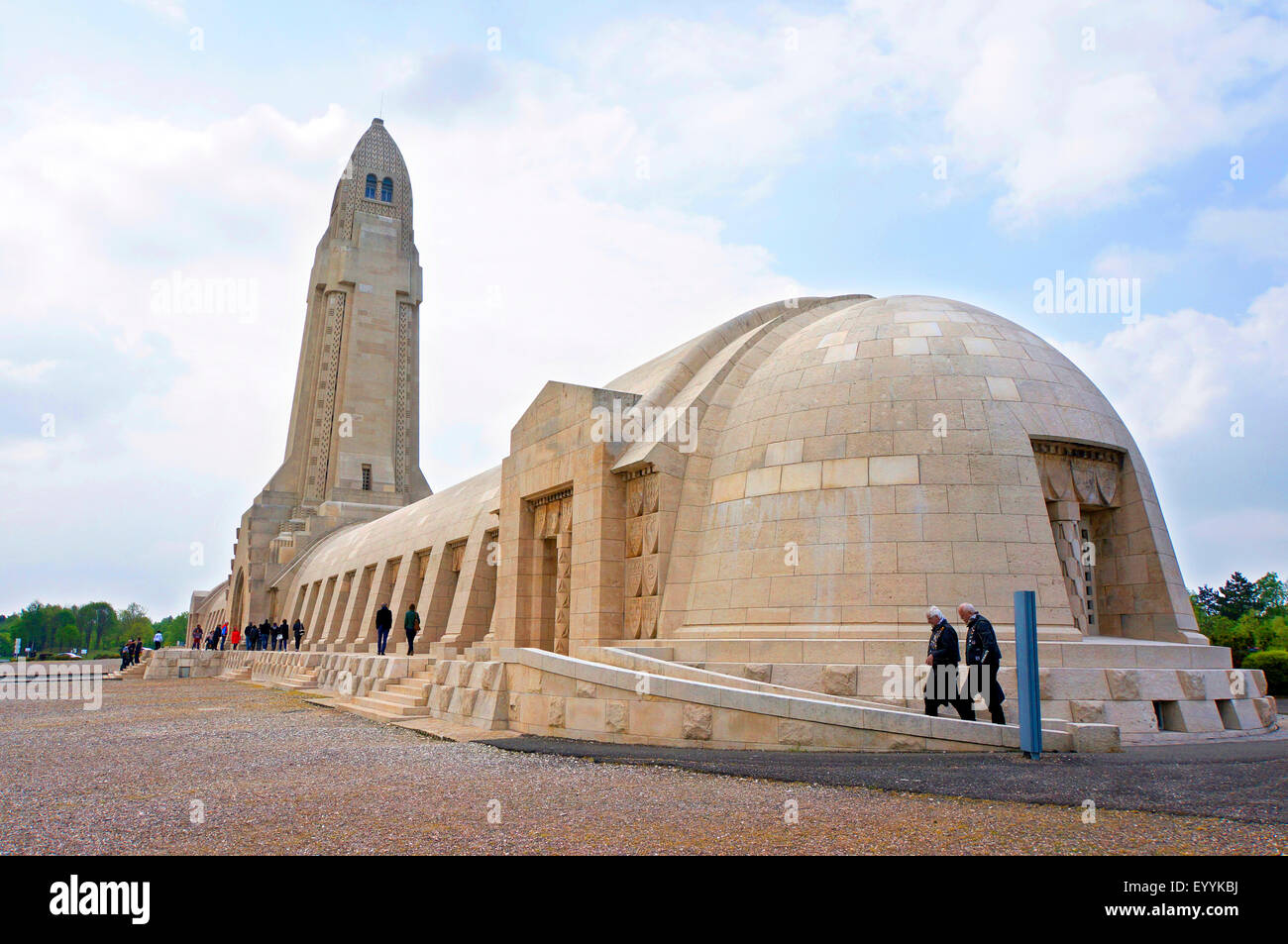 Douaumont ossuary ww1 cemetery hi-res stock photography and images - Alamy