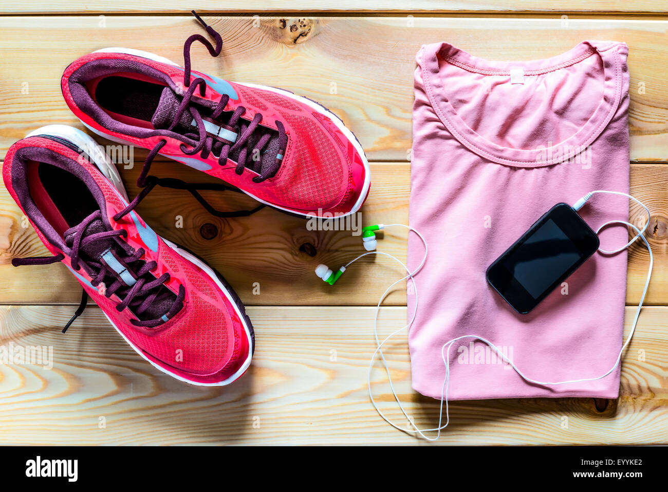 Clothes and shoes for a morning run Stock Photo - Alamy