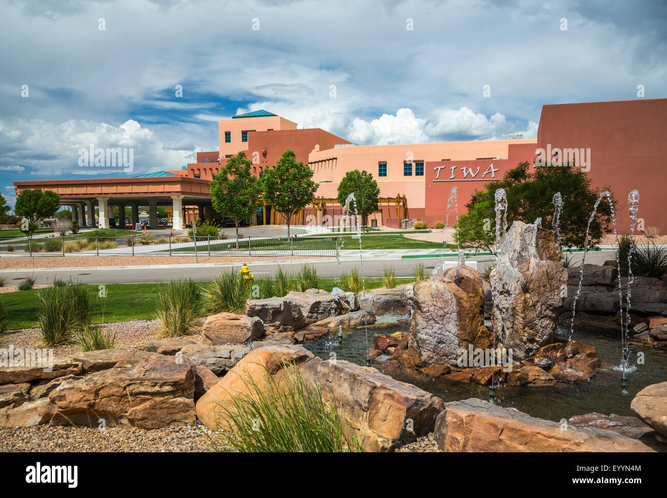Pueblo buildings hi-res stock photography and images - Alamy