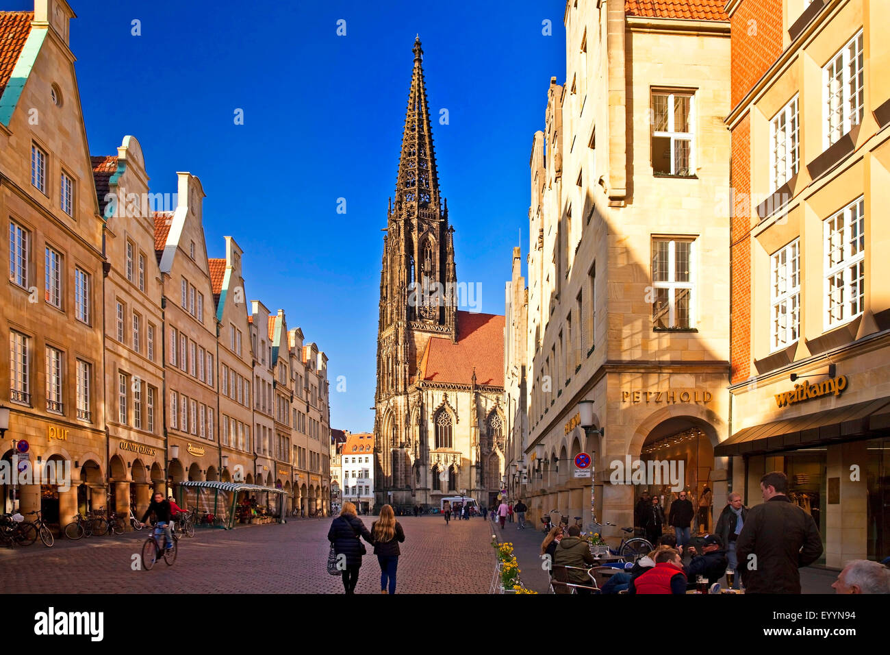 Principal churches hi-res stock photography and images - Alamy