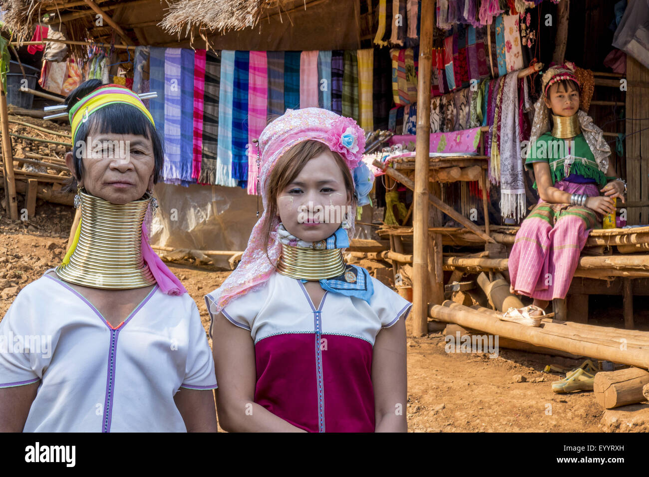Long Neck Karens, Thailand, Chiang Rai Stock Photo - Alamy