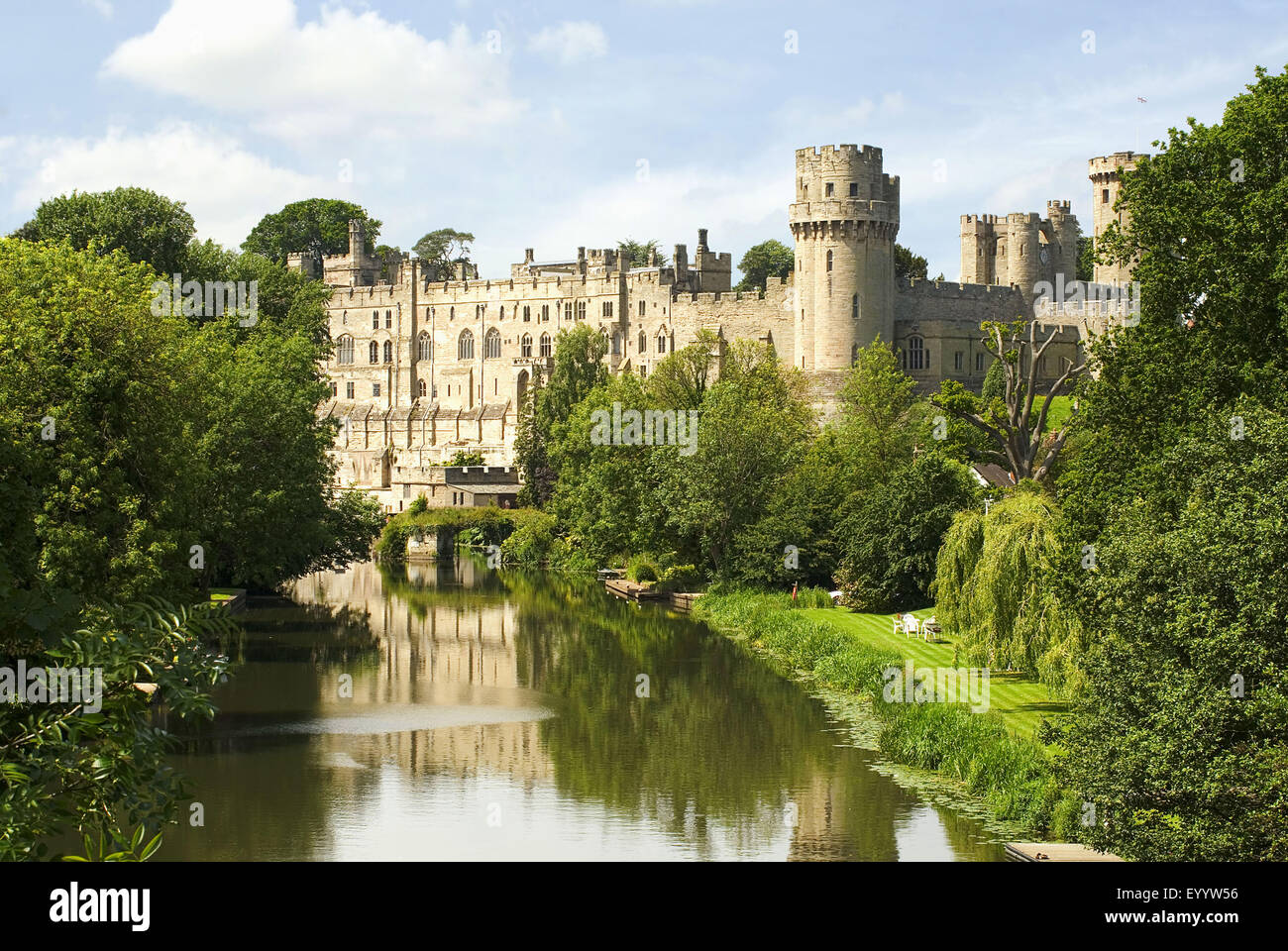 Warwick castle hi-res stock photography and images - Alamy