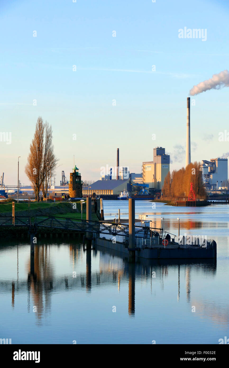 Power plant catwalk hi-res stock photography and images - Alamy