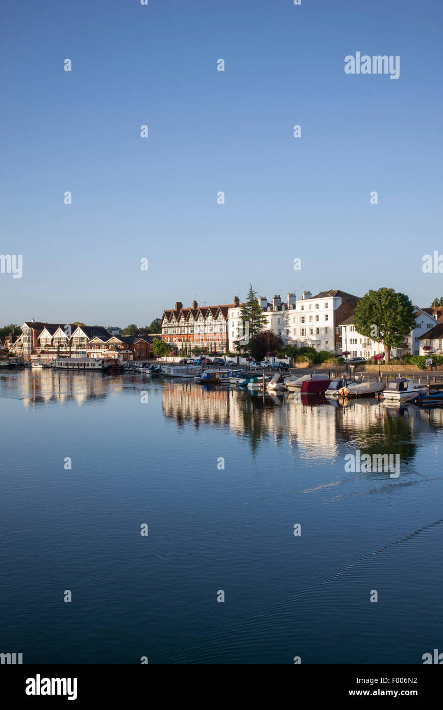 Henley on Thames the west bank river front in the early morning ...