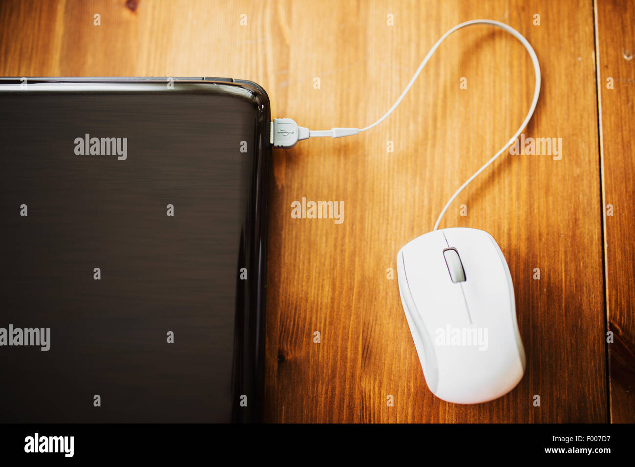 Office mouse desk hi-res stock photography and images - Alamy