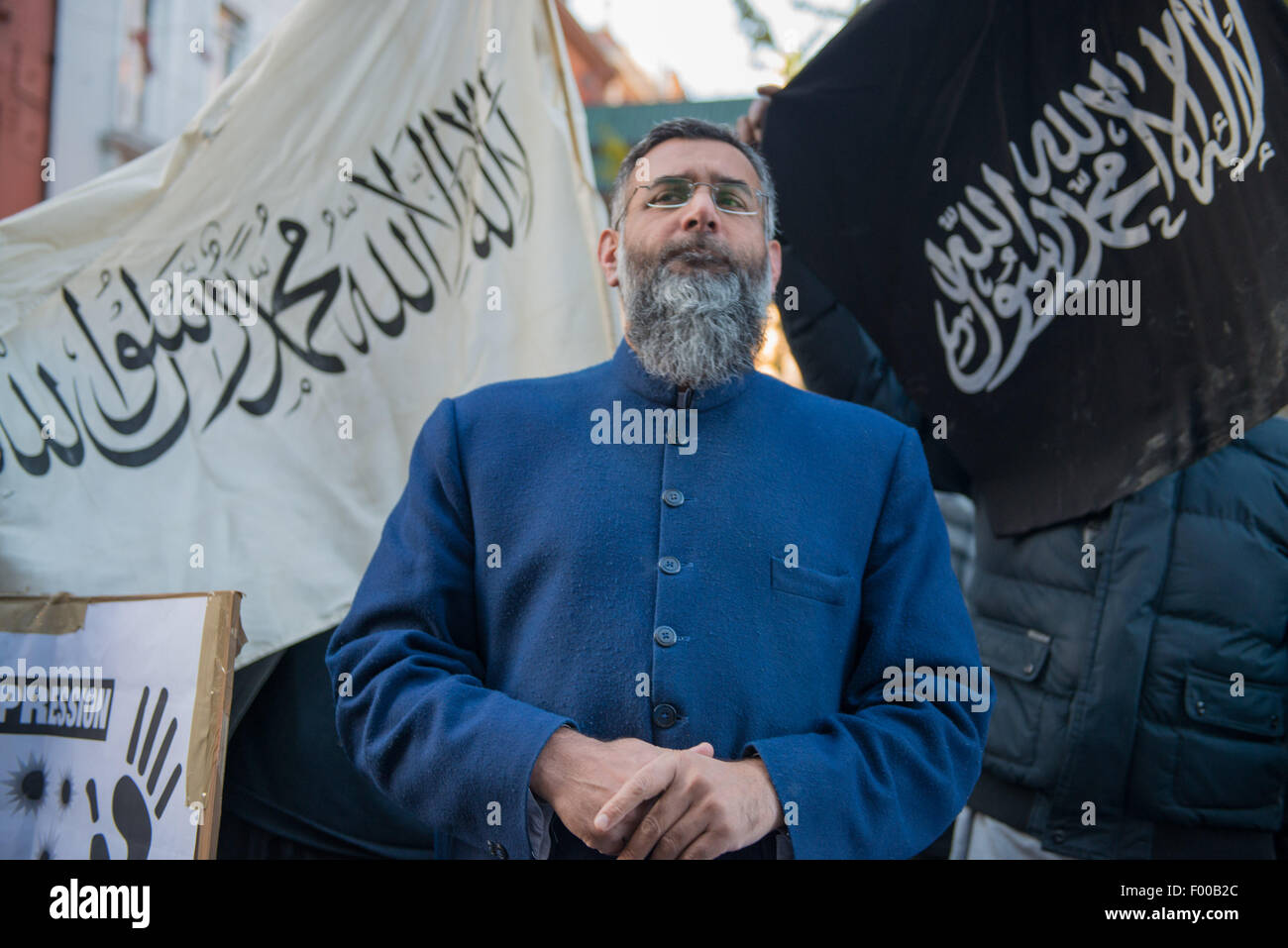 Islamic preacher Anjem Chaudry in London Stock Photo - Alamy