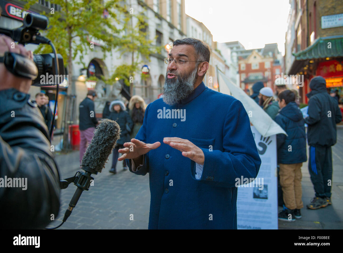 Islamic preacher Anjem Chaudry in London Stock Photo - Alamy