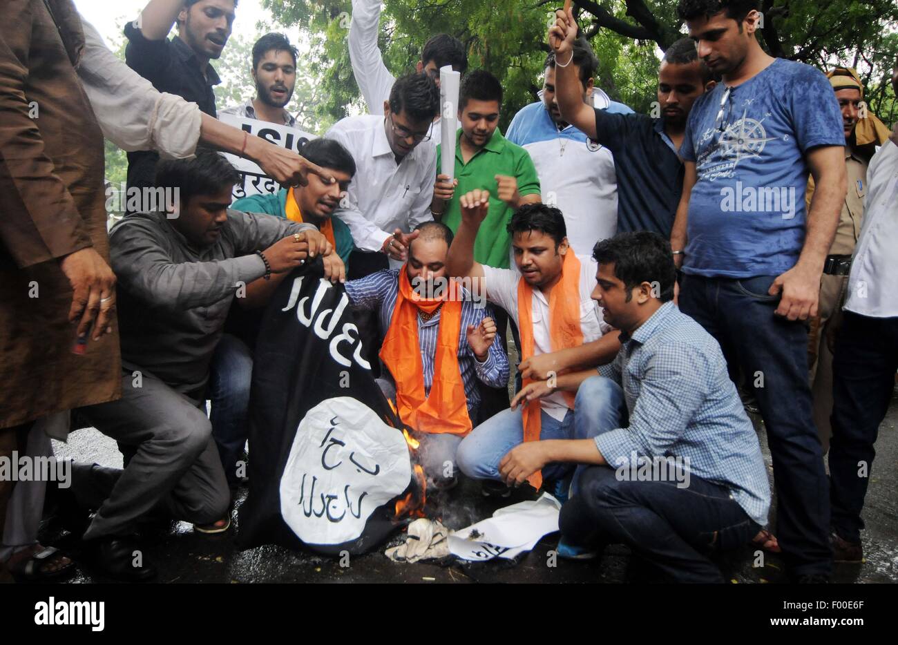 Indian right wing hindu organisation hi-res stock photography and ...