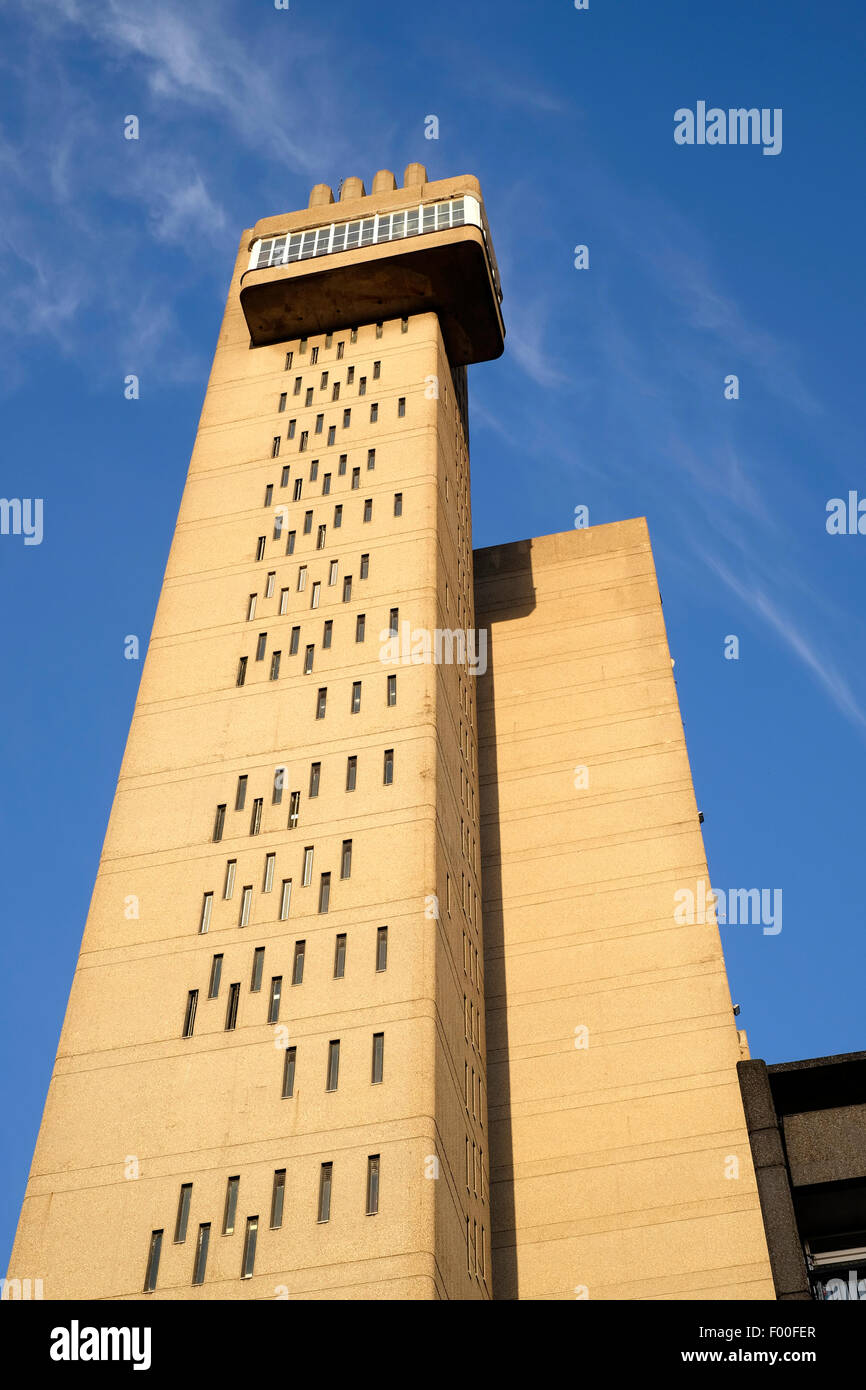 Trellick Tower High Resolution Stock Photography and Images - Alamy