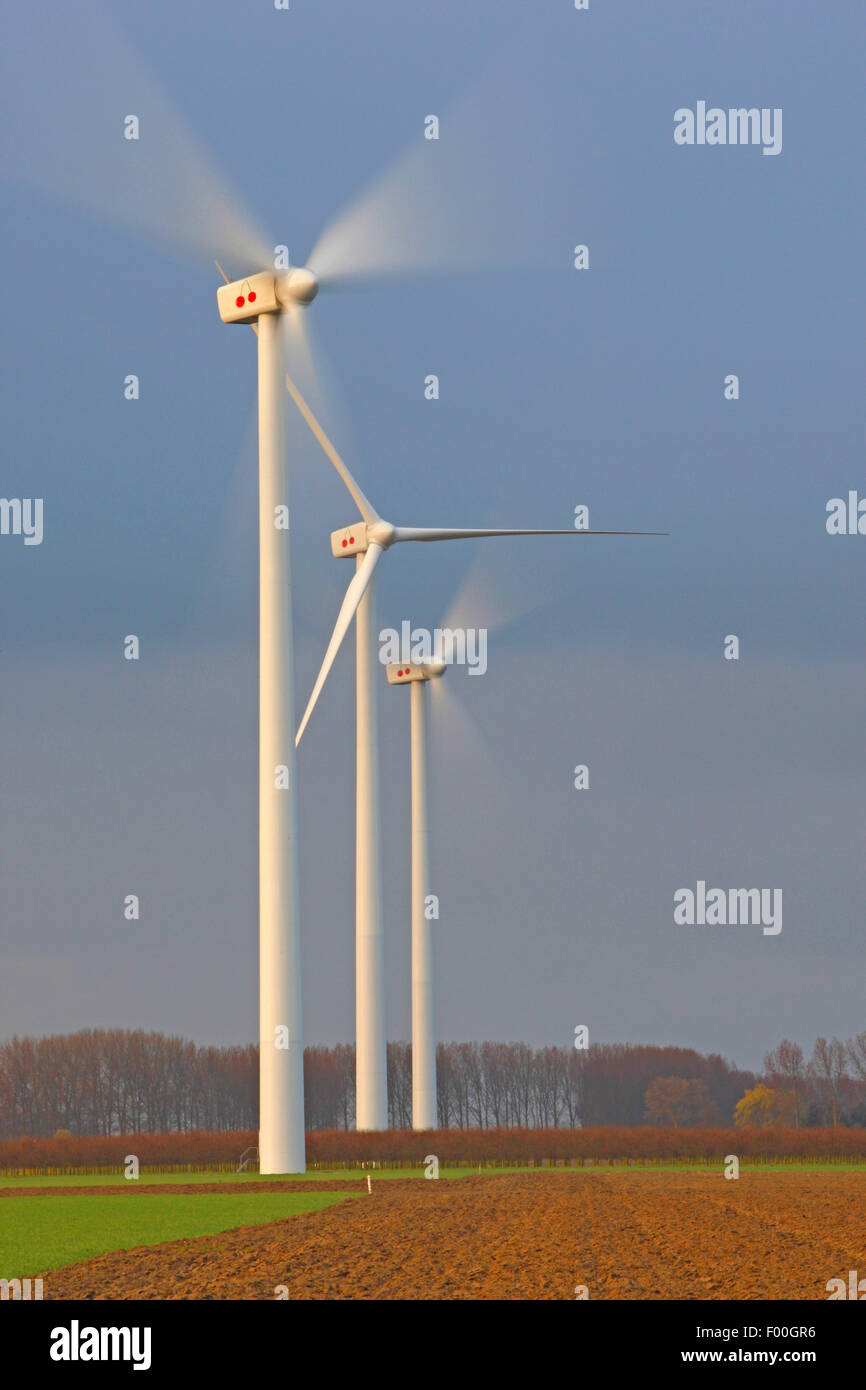 Wind farm turbines hi-res stock photography and images - Alamy