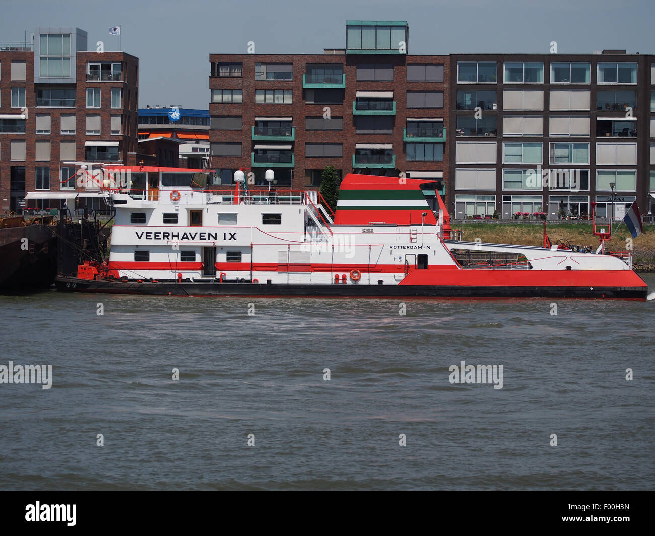 Dolfijn ship hi-res stock photography and images - Alamy