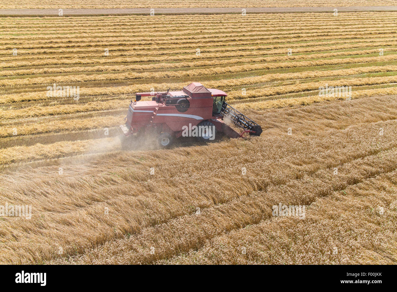 High angle view combine harvester hi-res stock photography and images ...