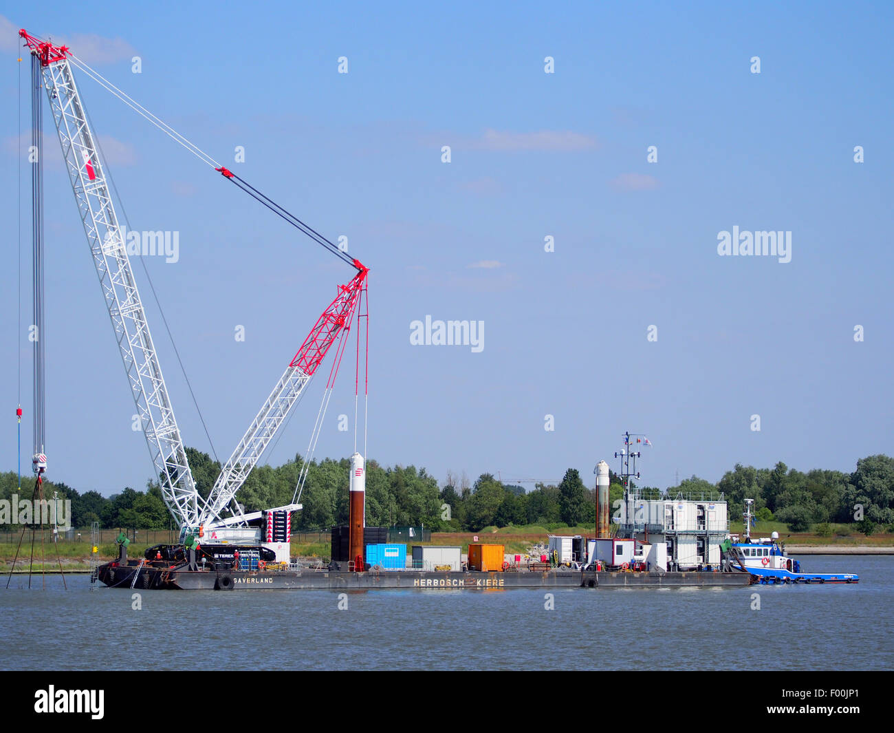 Gaverland, owned by Herbosch Kiere Marine Contractors Type: Flatbed ...