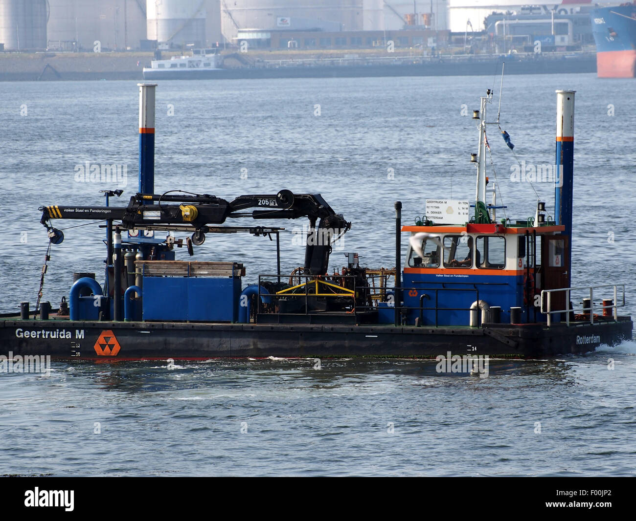 Geertruida M - ENI 023717566, Calandkanaal, Port of Rotterdam Stock ...