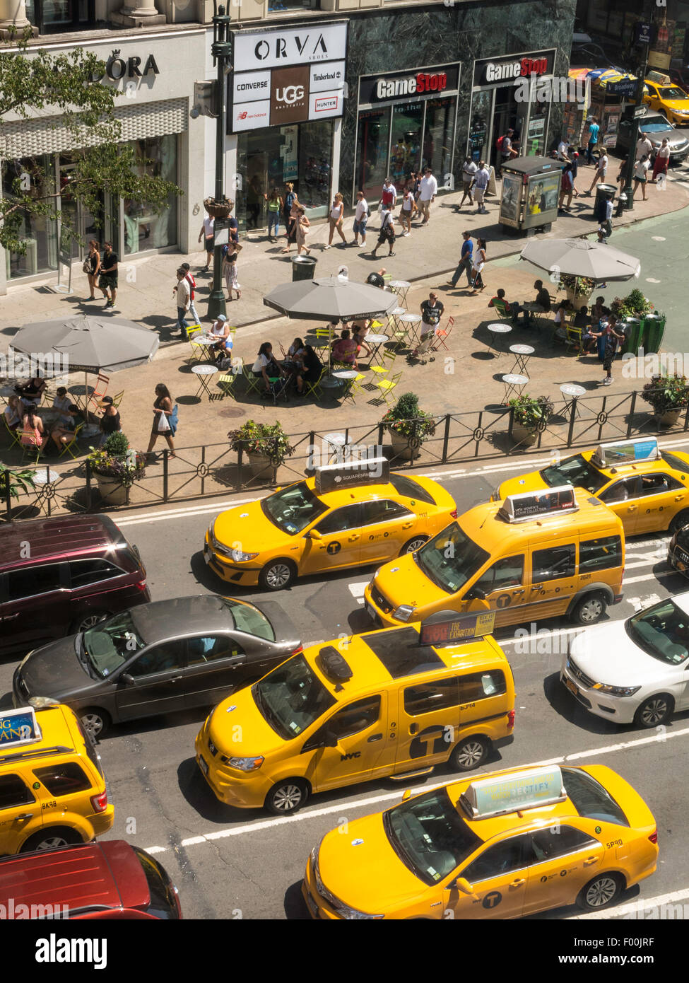 Taxis and Traffic at Herald Square Intersection, NYC Stock Photo - Alamy