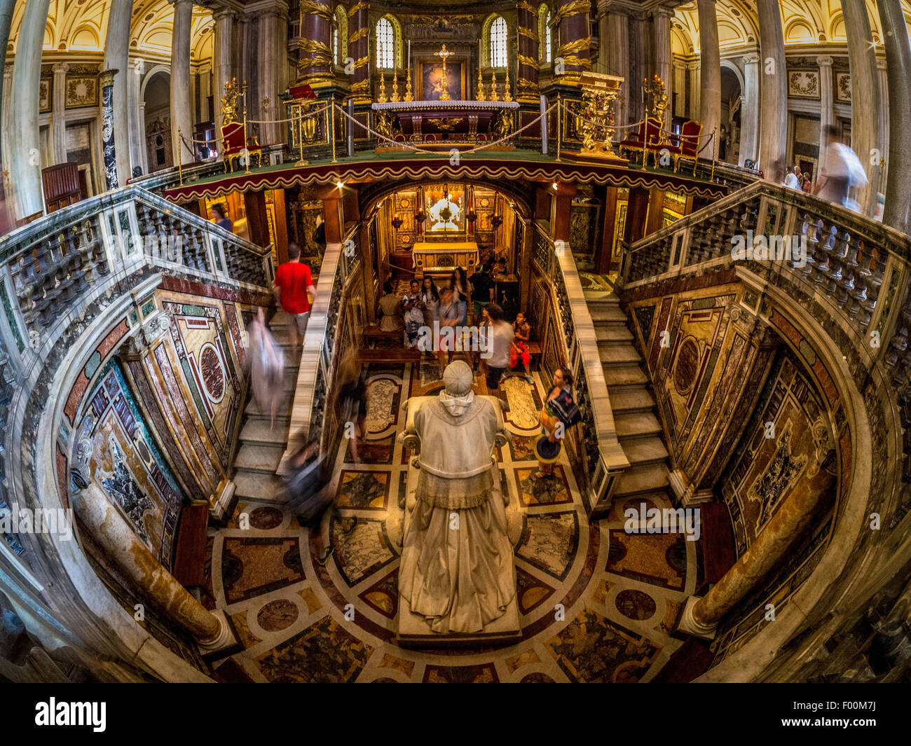 The Basilica di Santa Maria Maggiore Confessional chapel with statue of ...
