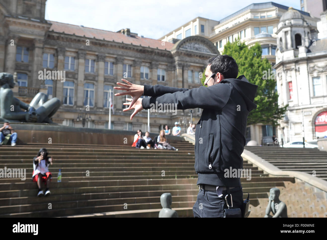 Magician Dynamo visits Birmingham and performs some magic tricks on the ...