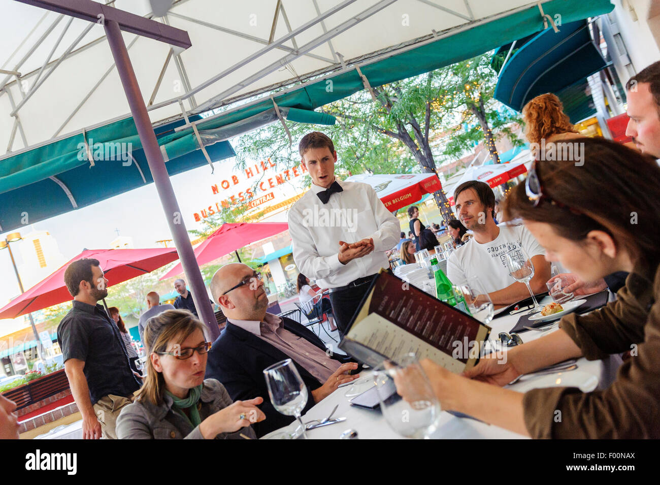 Italian waiter hi-res stock photography and images - Alamy