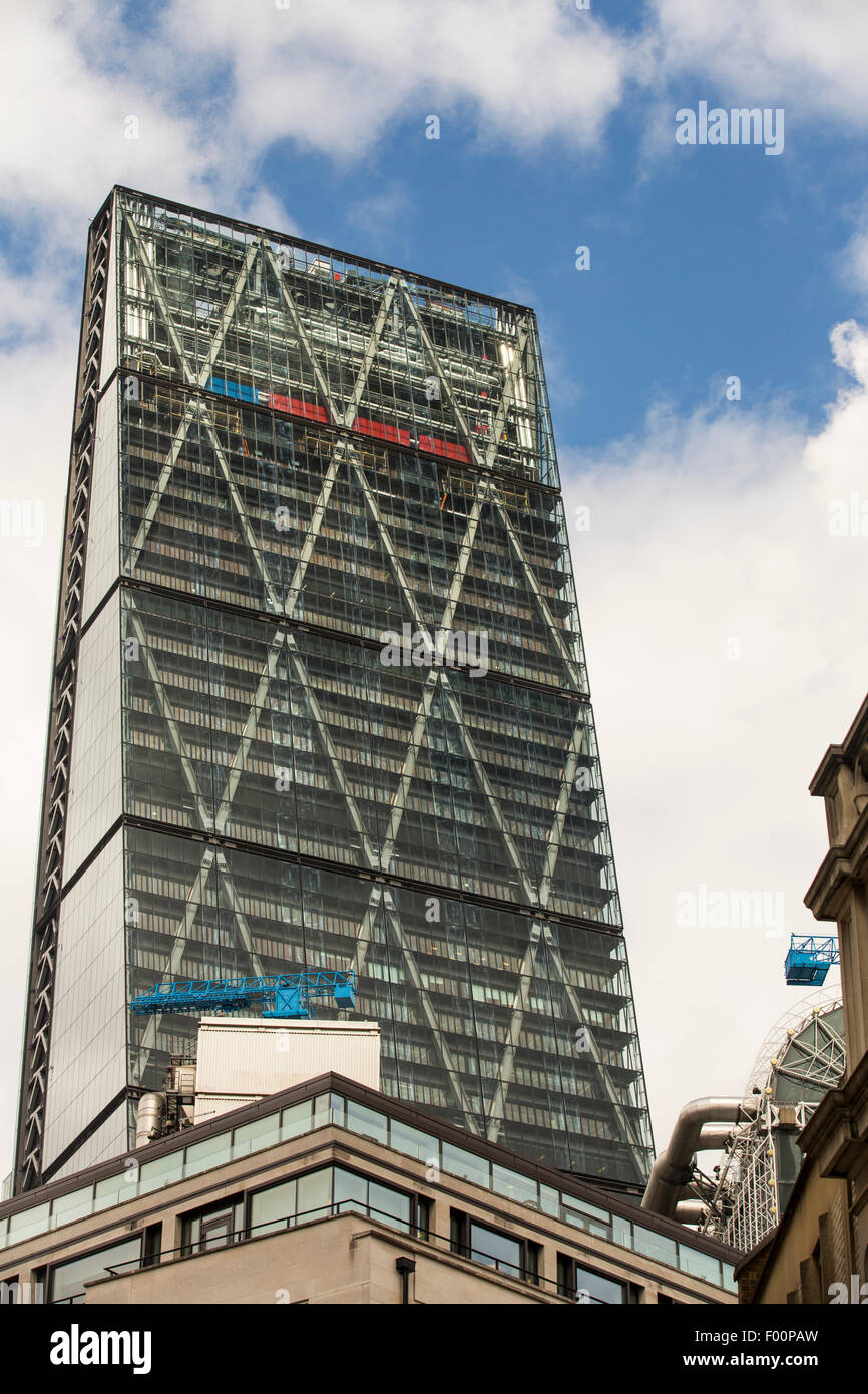 Leadenhall building city of london hi-res stock photography and images ...