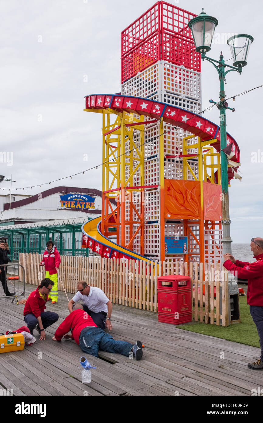 Blackpool, UK. 4th August, 2015. Man gets stuck on North Pier ...