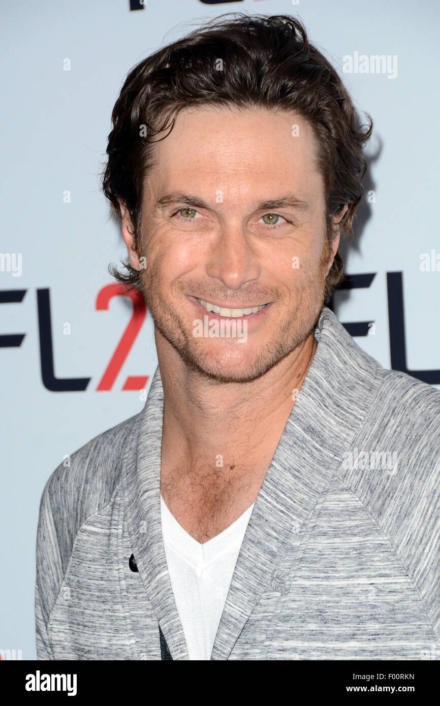 Oliver hudson hi-res stock photography and images - Alamy