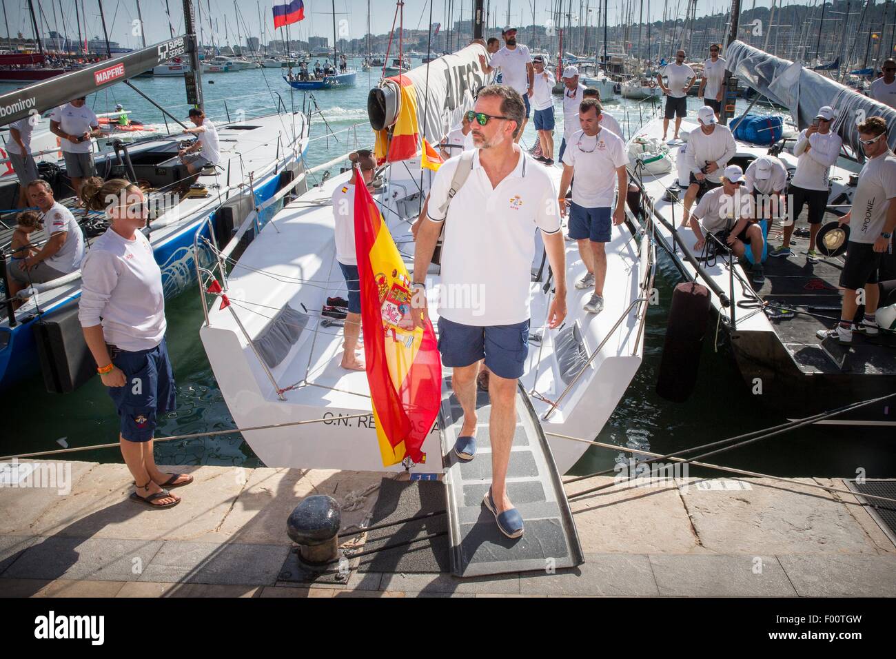 Palma de Mallorca, Spain. 5th Aug, 2015. Spanish King Felipe sails on ...