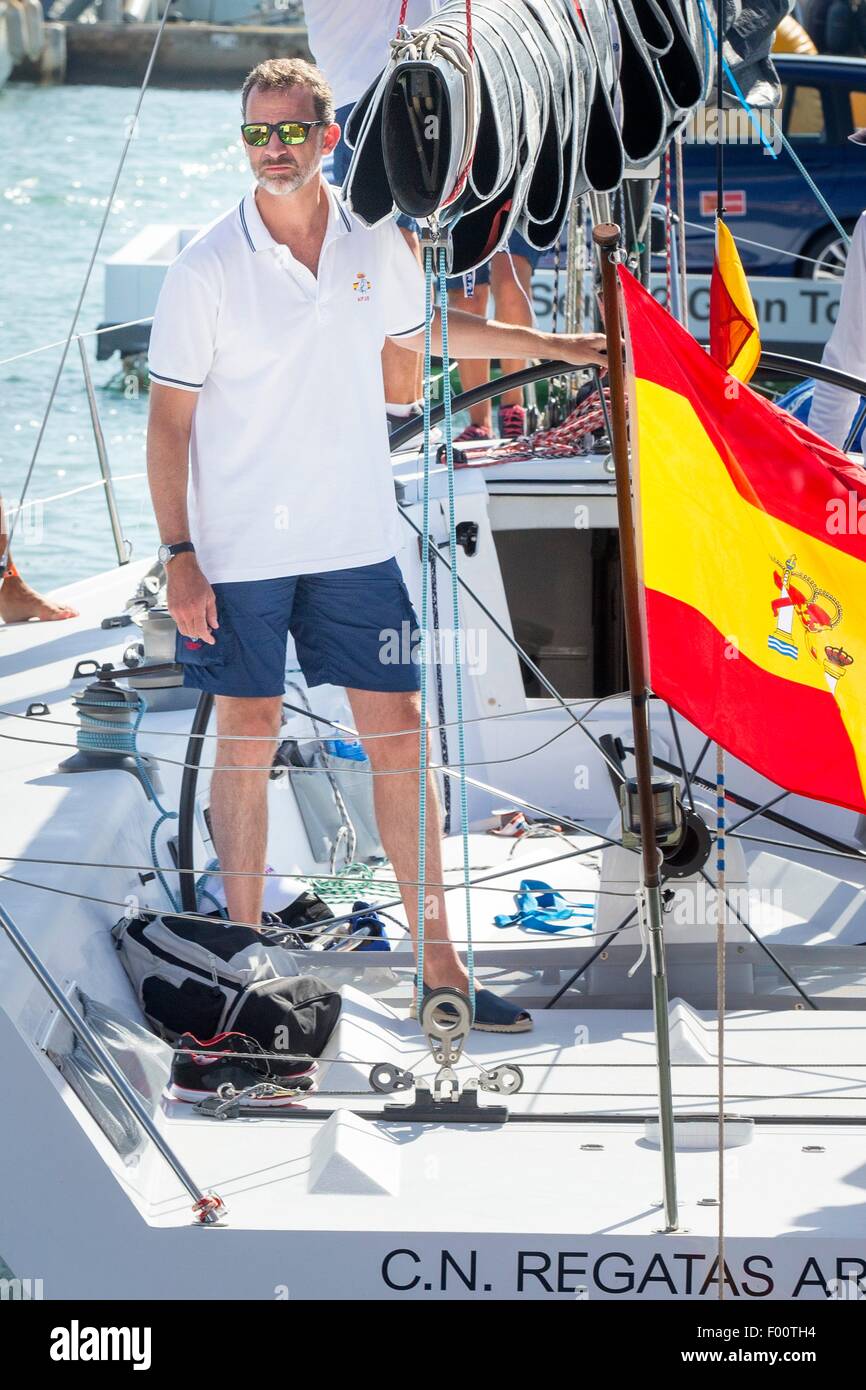 Palma de Mallorca, Spain. 5th Aug, 2015. Spanish King Felipe sails on ...