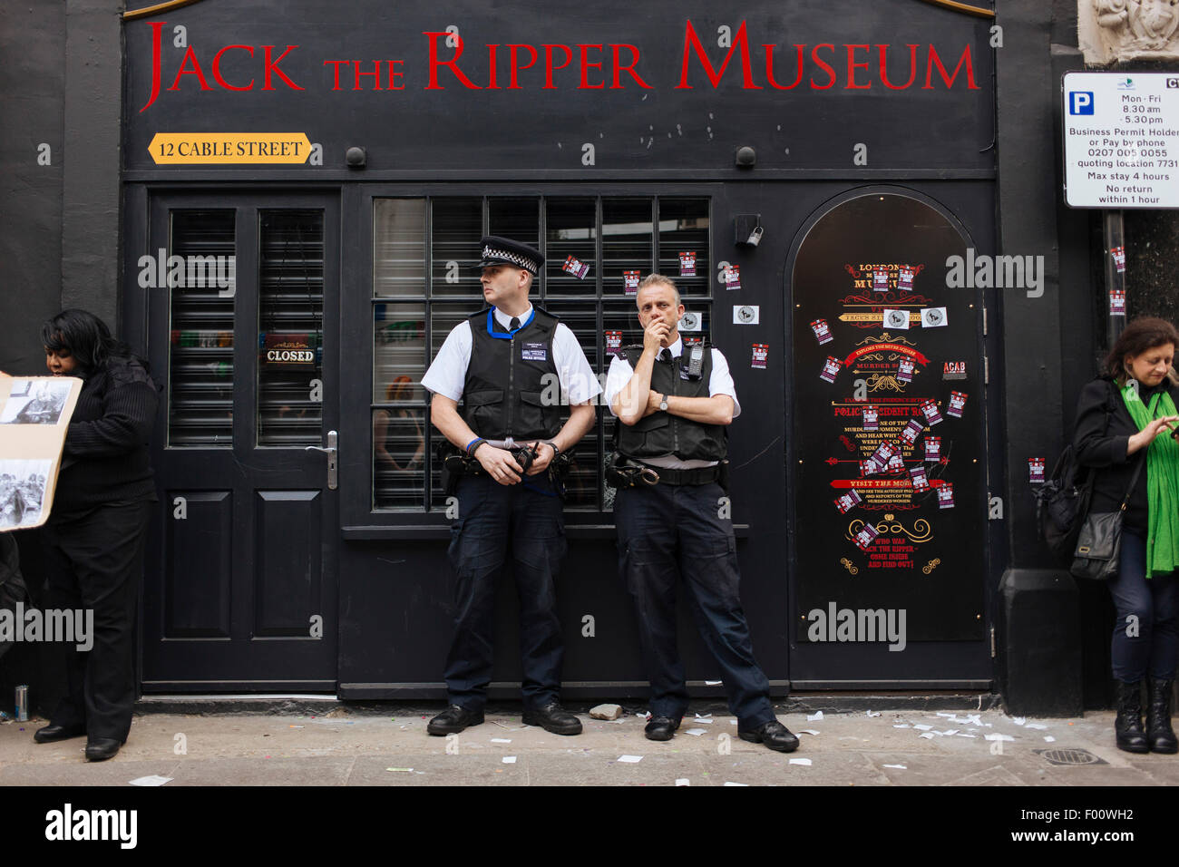 London, UK. 5th August, 2015. Police protecting the Jack the Ripper ...