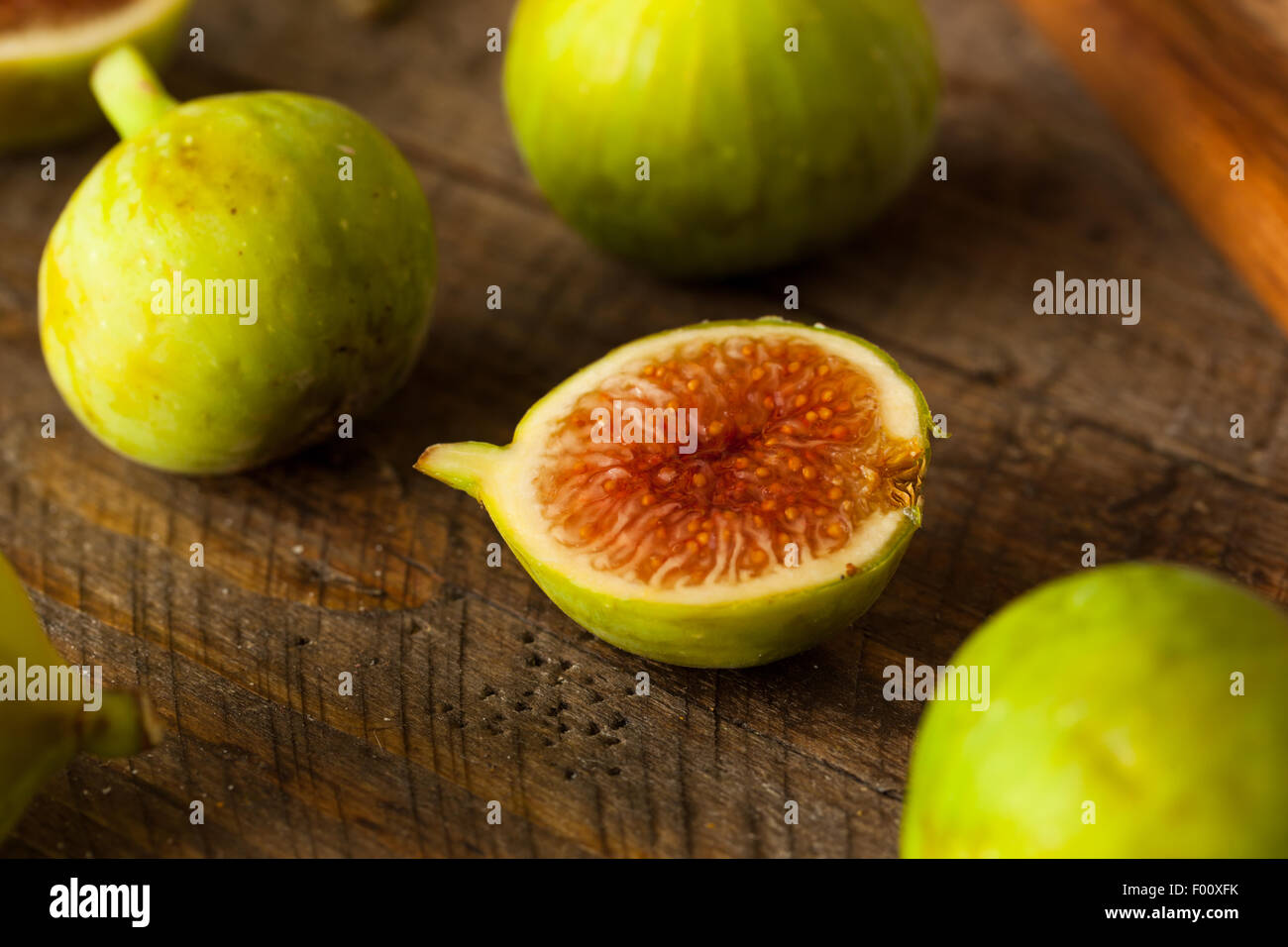 Healthy Organic Green Figs in a Bowl Stock Photo - Alamy