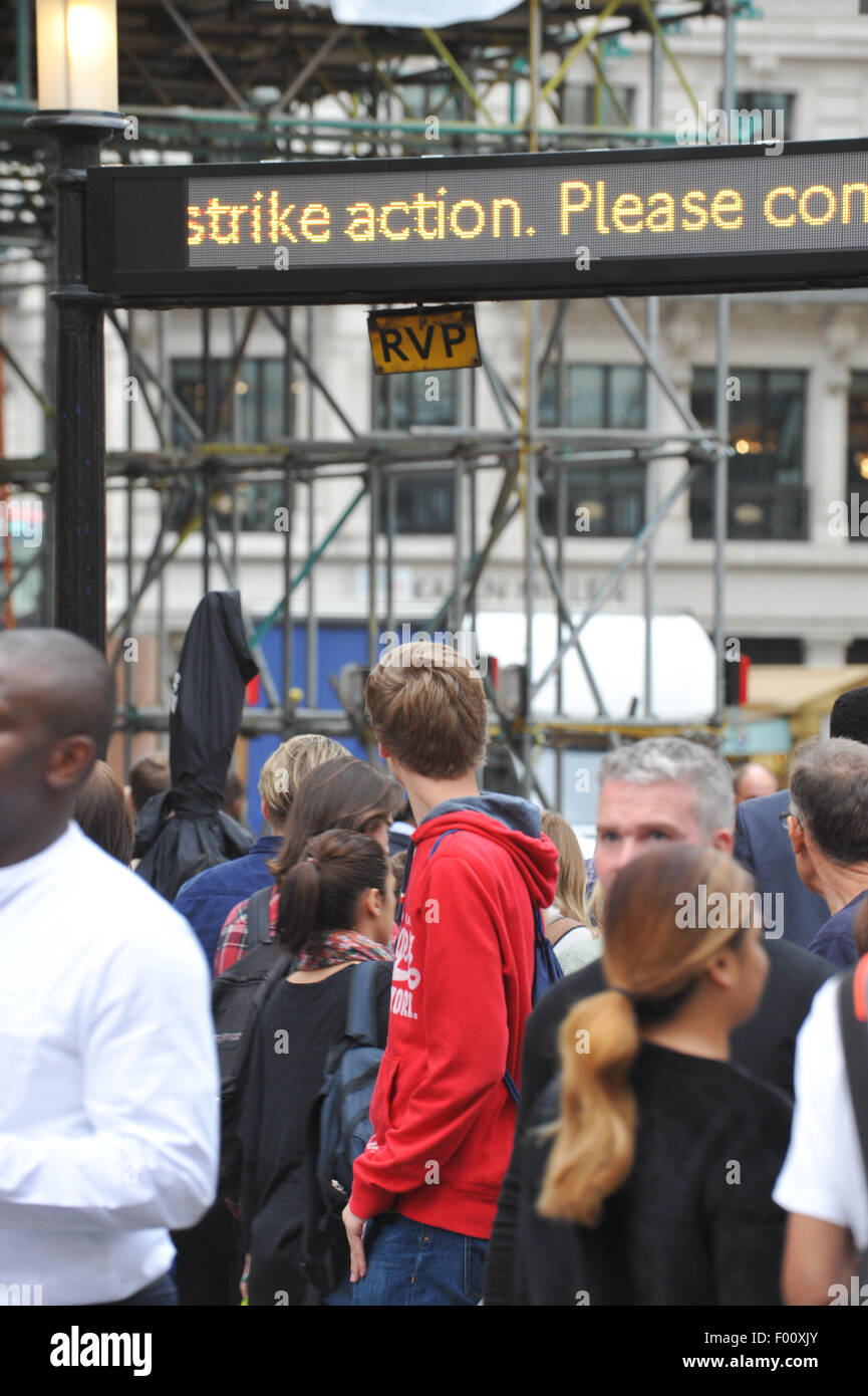 Tfl strike hi-res stock photography and images - Alamy