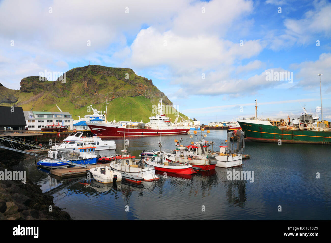 Heimaey harbour hi-res stock photography and images - Alamy