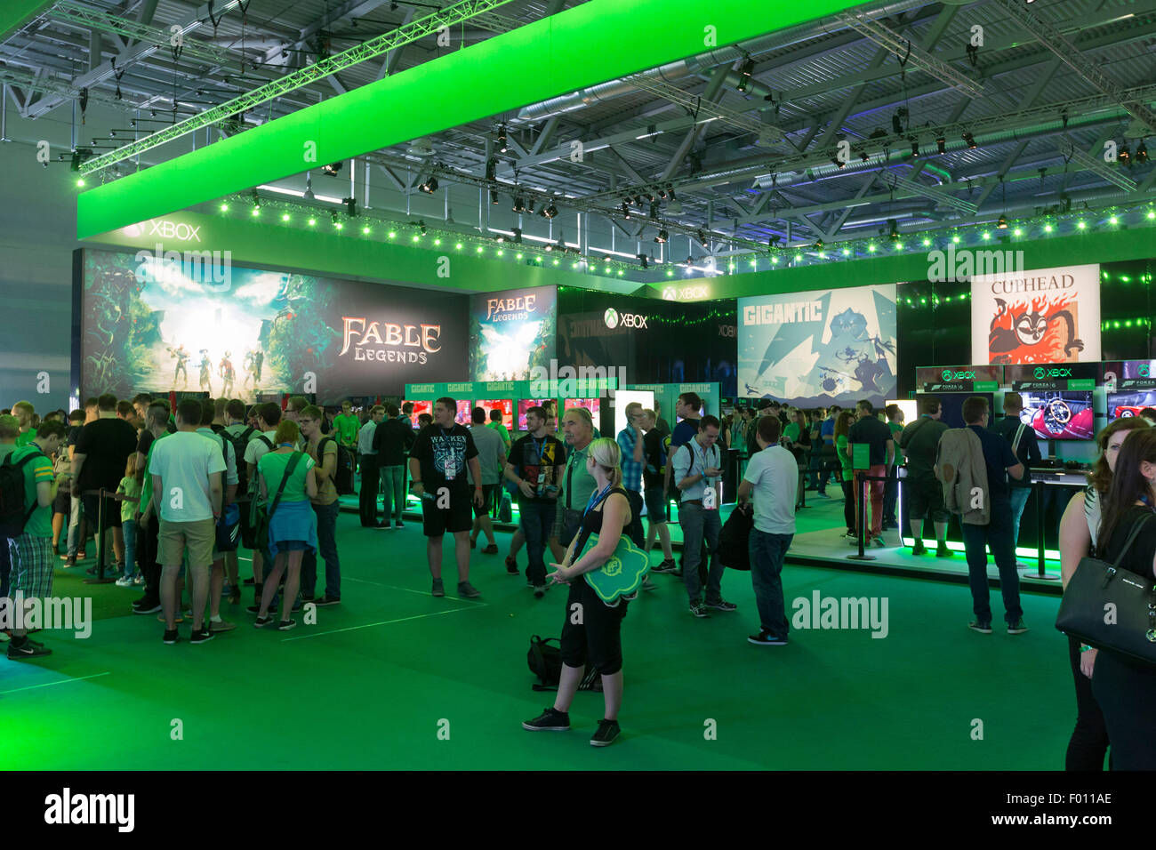Cologne, Germany. 05th Aug, 2015. Visitors at the xbox booth at the ...