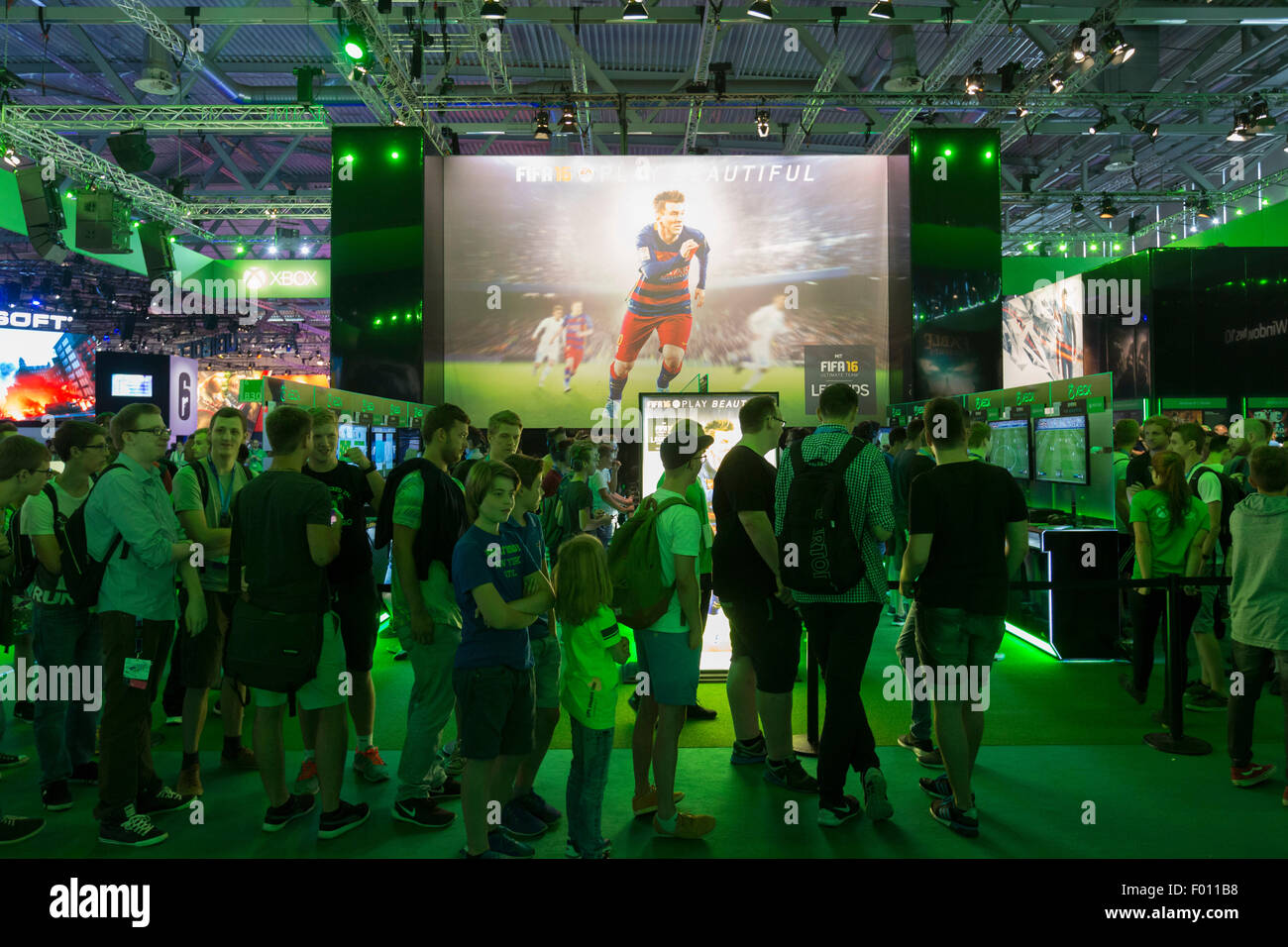 Cologne, Germany. 05th Aug, 2015. Visitors at the xbox booth at the ...