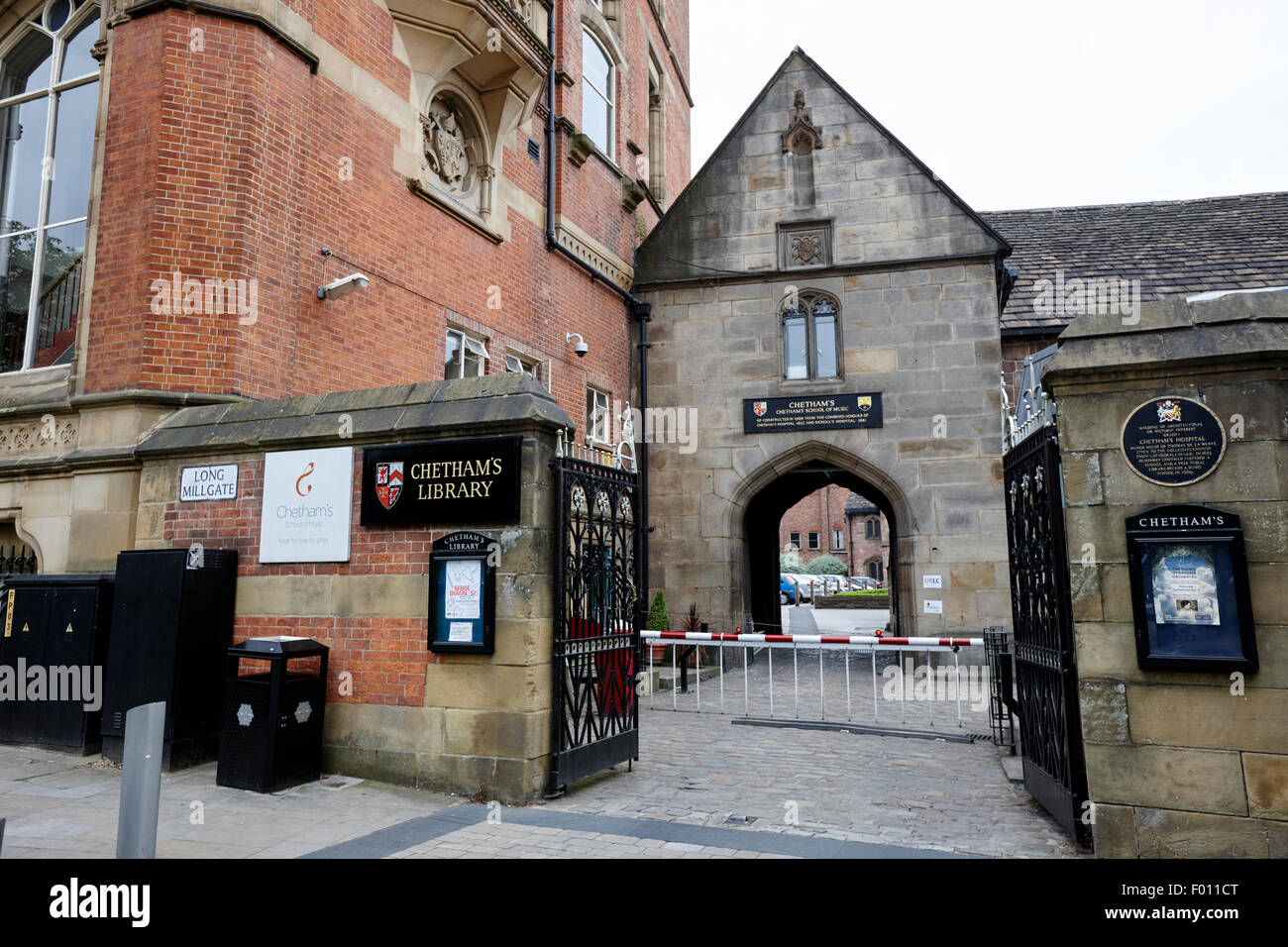 Manchester chetham library hi-res stock photography and images - Alamy
