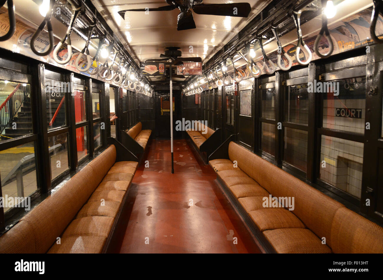 New York Transit Museum 1904 carriage subway vintage subway signs ...