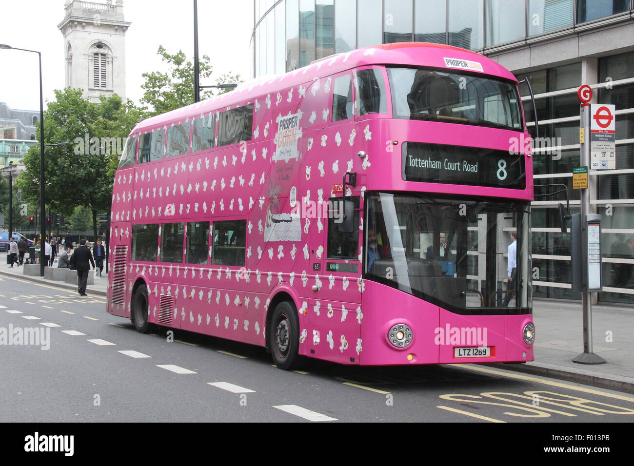 Pink Bus Pink Mercedes Party Bus | Limousines In London