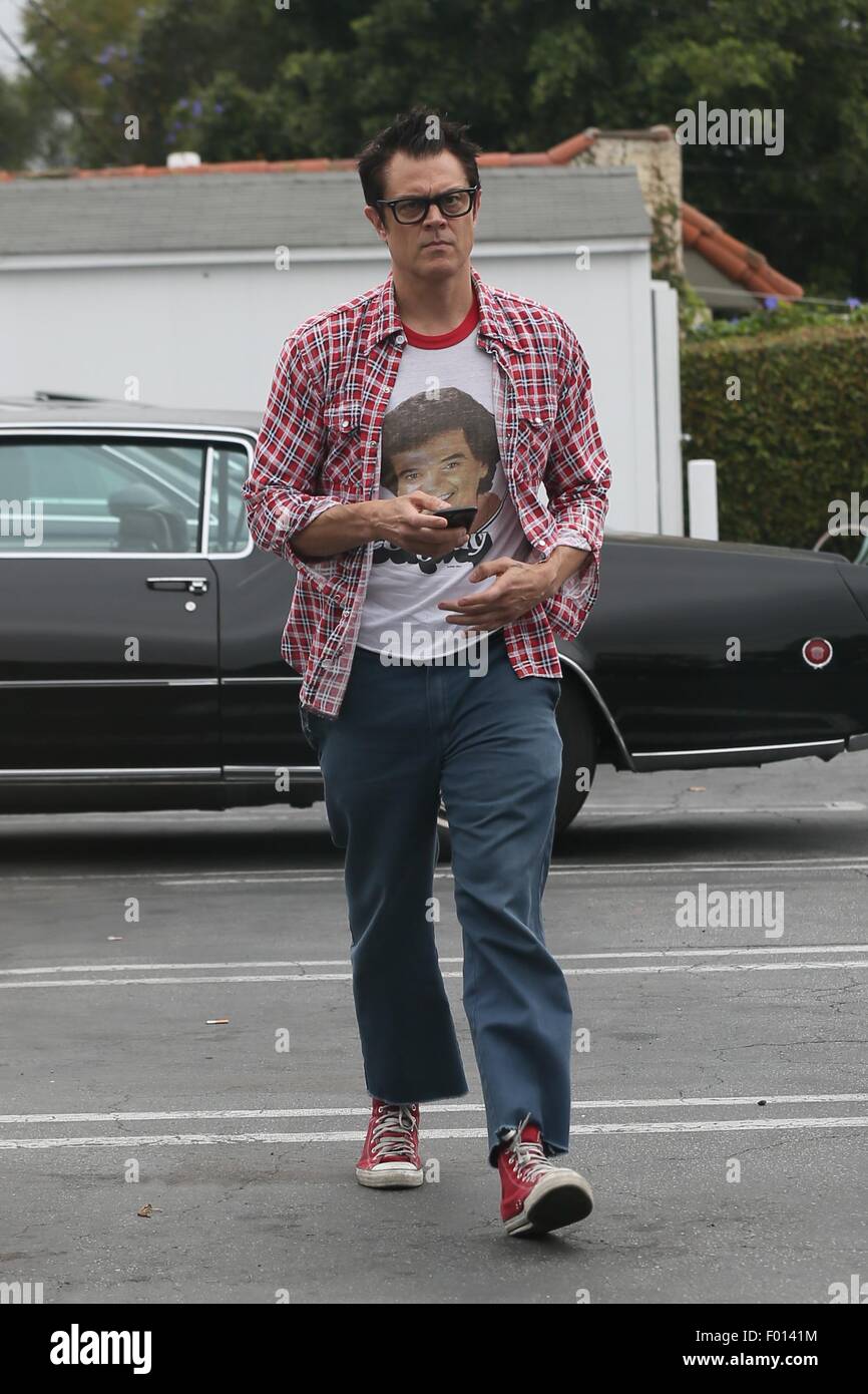 Johnny Knoxville arriving at Fred Segal wearing a country music singer ...