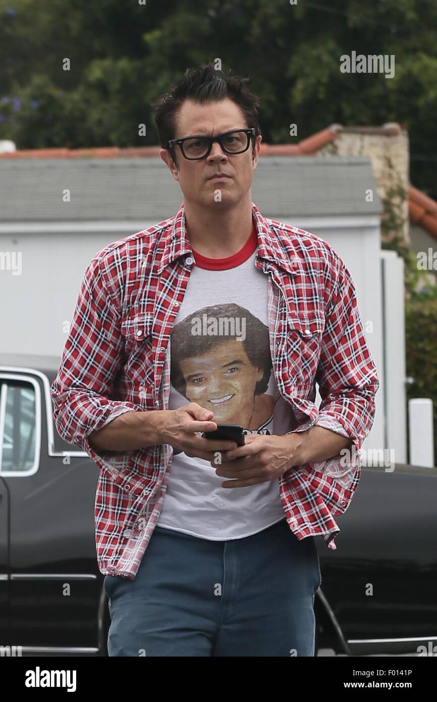 Johnny Knoxville arriving at Fred Segal wearing a country music singer ...