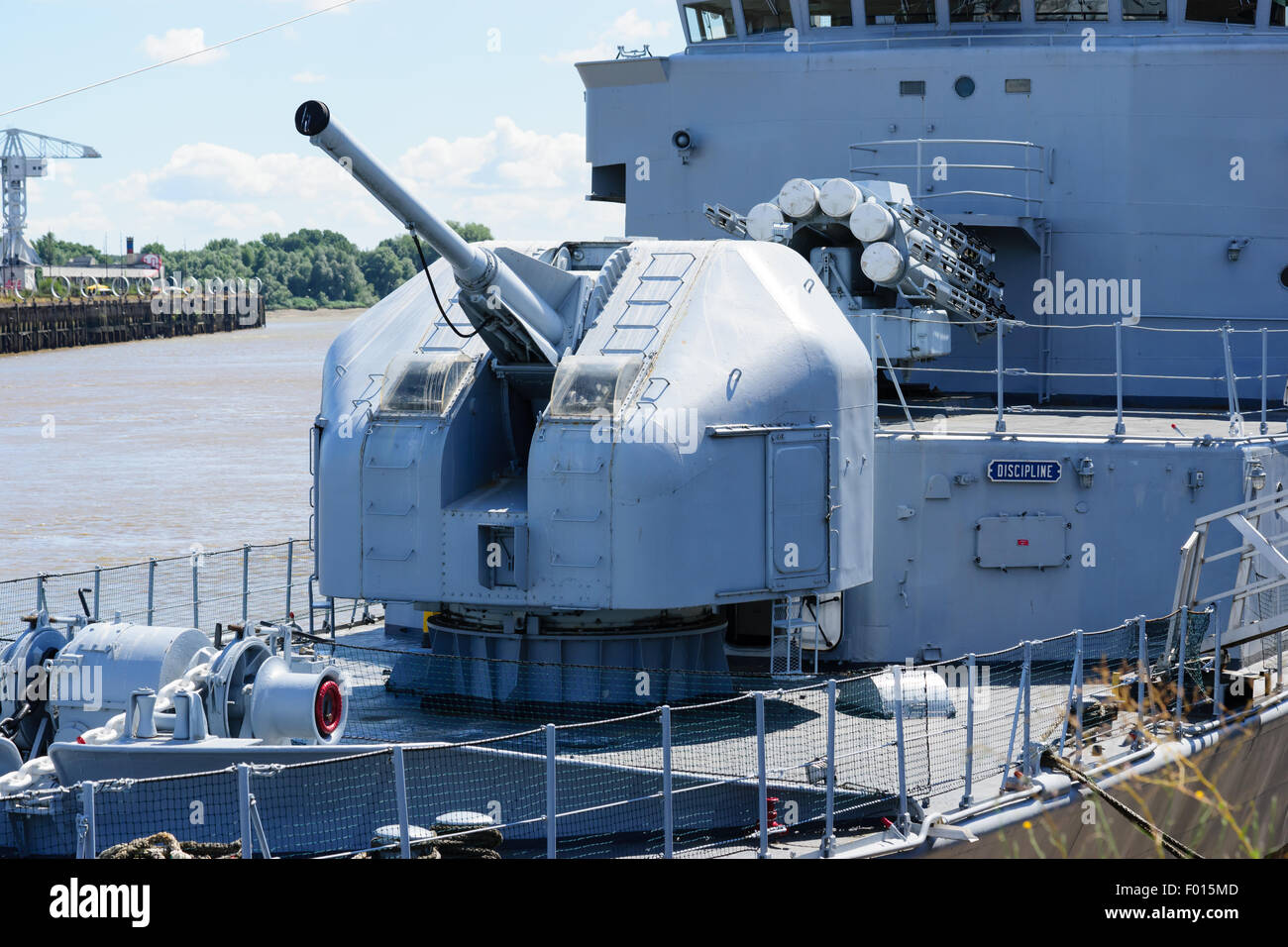 Destroyer t 47 class hi-res stock photography and images - Alamy