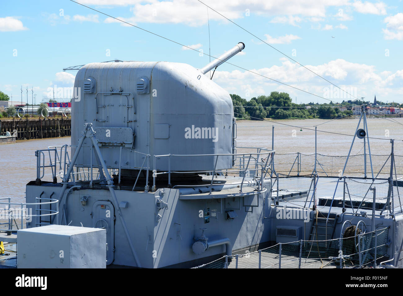 Destroyer t 47 class hi-res stock photography and images - Alamy