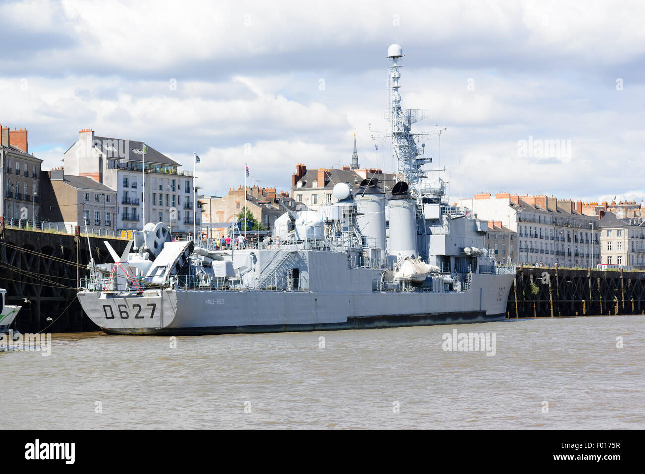 Destroyer t 47 class hi-res stock photography and images - Alamy