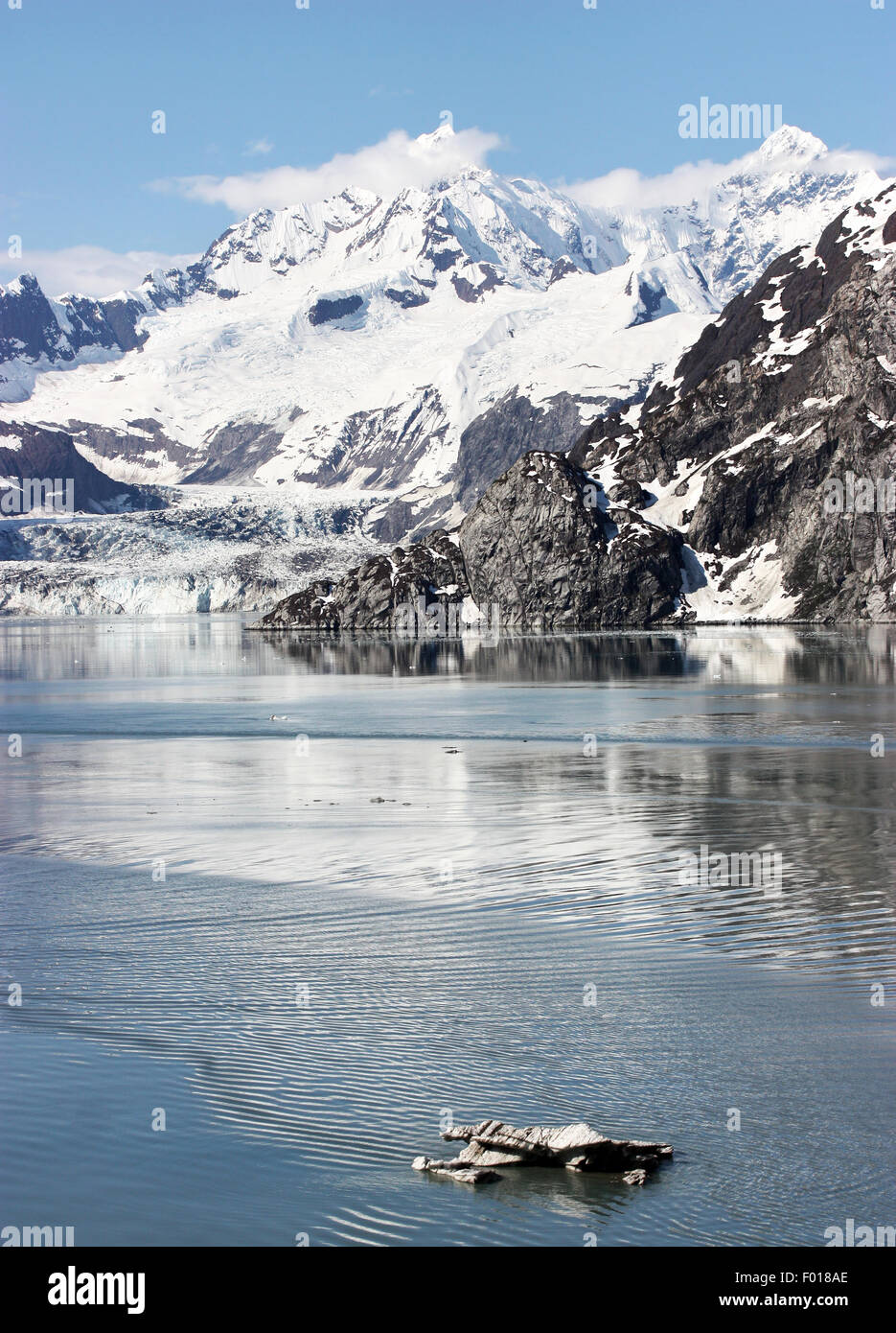 Alaska glacier blue ice iceberg hi-res stock photography and images - Alamy