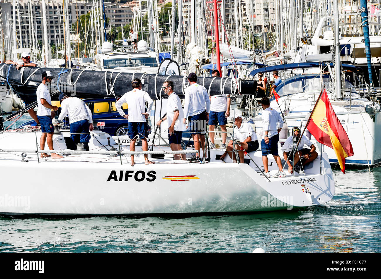 Sports spo sailing yacht ship spain hi-res stock photography and images ...