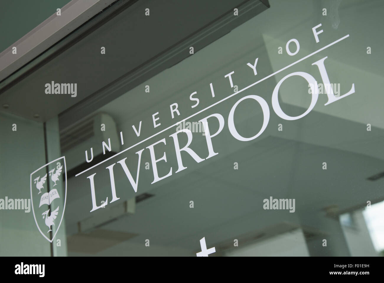 University of Liverpool Logo on Glass Window Stock Photo - Alamy