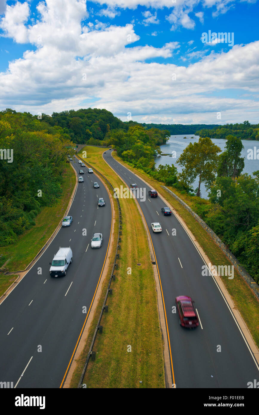 Highway shoulder hi-res stock photography and images - Alamy